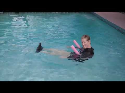 Water Exercise Tip - Noodle Crunches