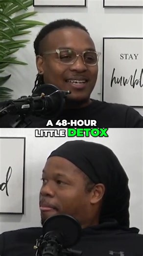 A client complained of bloating...then revealed she hadn't had a bowel movement in over a week! A 48-hour detox changed everything. Listen to your body! #Bloating #Detox #GutHealth #Constipation | Dondrea Brown