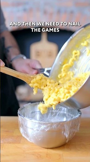 Mac and cheese, The Sims style!