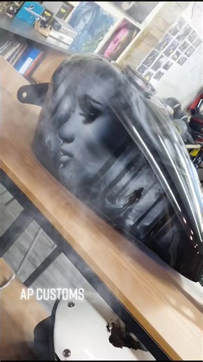 #apcustomsuk #iwata #houseofkolor #fuckstandard #fyp #art #paint Sporty HD tank in dream like artwork all freehand #micronSb