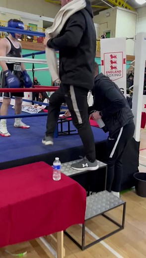 Hilarious Coach Encounters with Coco in the Boxing Ring!