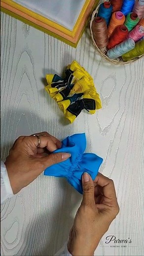 How to Make a Scrunchie Step by Step | Satin Scrunchies / DIY Hair Scrunchies