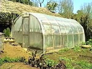 Organic Family Garden Course class 1