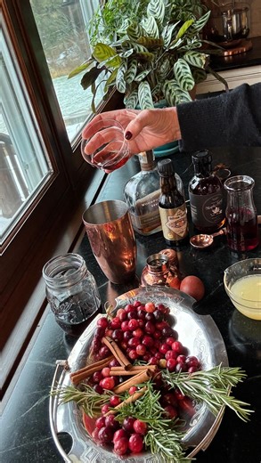 It’s Thanksgiving season! Come with me on a 21 day tutorial where I...