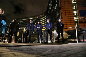 Attaque au couteau à Schuman: ce que l’on sait sur l’assaillant