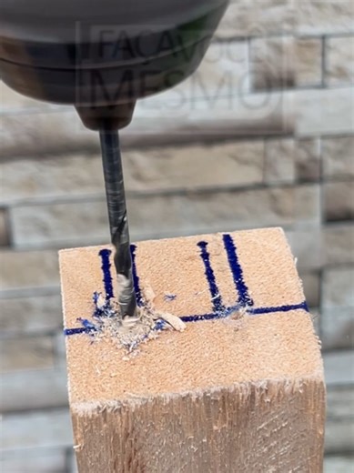 Innovative Wood Joining Solution by Carpenter