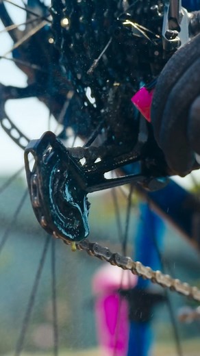 23K views · 179 reactions | Clean Those Teeth! Did you know, the main reason why your drivetrain wears out is because dirt and grime.Let’s just call our DriveTrain Cleaner toothpaste.#mucoff | Muc-Off | Facebook