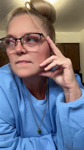 ꧁🌸╭⊱ Angela ⊱╮🌸꧂ (@angela_spitfire)’s videos with original sound - Jamie