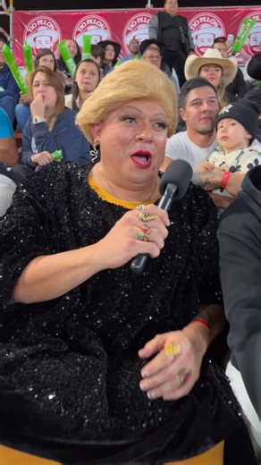 20K views · 175 reactions |  ¡Paquita la del Barrio llegó a los Toros del 6! Está buscando a los más tóxicos de la noche…  Estamos en vivo por Canal 6 y repretel.com con la mejor transmisión. | repretel.com | Facebook