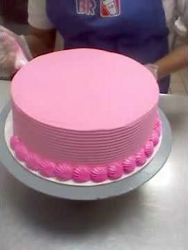 How to Decorate an Ice Cream Cake Part 1