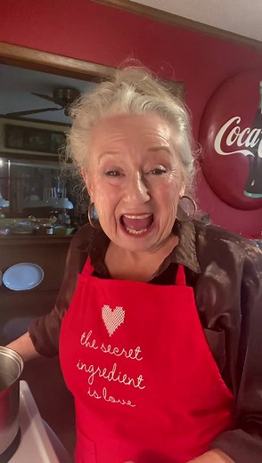 Mrs. Mollie Tadlock’s caramel cake icing and whiteLily batter makes for a good cake to go with my black coffee. Let’s see it we can make it. This is my very first time to make caramel icing. 2 1/4 cups sugar 1 1/4 sticks of butter. 3/4 cup evaporated Milk 1/3 cup powder sugar 1 1/2 vanilla In a big boiler add 1/4 cup the the sugar. Stirring constantly until it browns. ( caramelized ) Add butter until melted then add one cup of your sugar. Mix well. Add evaporated milk, stir until it boils. Then 