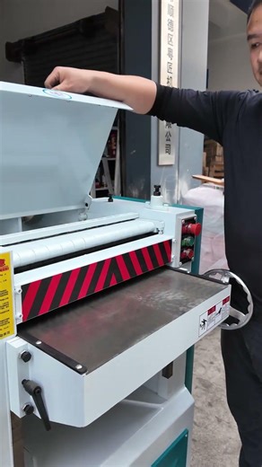 Easy Setup. Precision Planing. #woodworkingmachinery #leabon#ThicknessPlaner#PrecisionWood