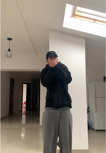 Slowed down 🥶 and Gas Pedal 😎 Dc: @The Weird One🔥🅿️ #dancer #trend #2025 #dancechallenge #fypシ゚ #fyp