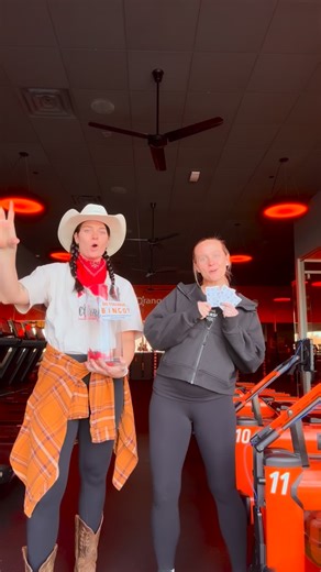 Orangetheory Fitness Maplewood on Instagram: "Happy .25 Mile Benchmark Day! What better way to celebrate than gifting our Week 3 bingo winners with freaky fast sandwiches- Jimmy John’s gift cards! Jennilyn, Angie E. And Plitt! Stay tuned for week 4 🤩"