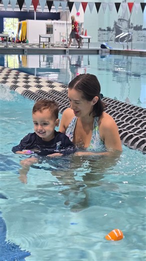 As part of its mission to help babies and toddlers learn and grow, Northeast Arc Early Intervention is offering them access to swim lessons. The Saving Lives Swim Program launched over the summer, helping children with autism and disabilities acclimate to the water, and helping parents learn about the importance of supervision for drowning prevention. Northeast Arc has partnered with the YMCA of the North Shore, YMCA of Metro North, and Jewish Community Center of the North Shore to offer the les
