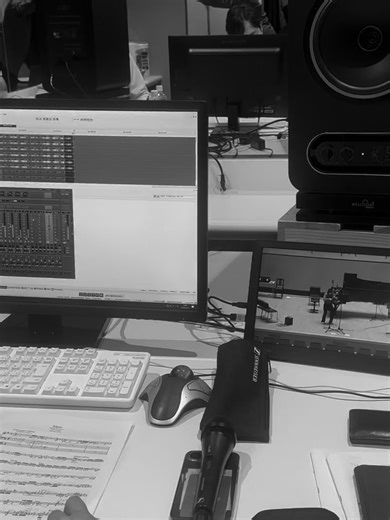 Keila Wakao 若尾圭良 on Instagram: "明日夜7時から、高崎芸術劇場音楽ホールでリサイタルです。お近くの皆様、ぜひいらしてください！ 昨日と今日は、朝から晩までホールにこもり、CD制作をしていますが、細部までこだわりながらも、すごく楽しく作業が進んでいます。 明日で終わってしまうのが本当に悲しい😭！ ピアノの広瀬悦子さん、オクタヴィアレコード、高崎芸術劇場の皆さん、そして大友直人芸術監督に心から感謝します。 After 2 full days of intense but incredibly fun CD recording sessions with @etsuko_hirose ♥︎ Next is our recital tomorrow in Takasaki. We hope you can join us! #高崎芸術劇場 #大友直人 #tshotシリーズ #keilawakao #etsukohirose"