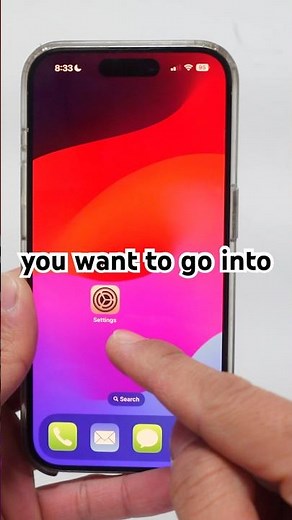 How to turn off iOS automatic updates on iPhone to make it last longer 📱😌🔋