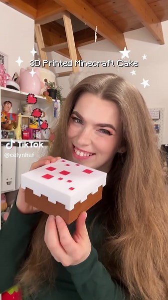 Making a minecraft cake IRL 🍰 #homedecor #artist #minecraftdiy #minecraftirl #3dprint
