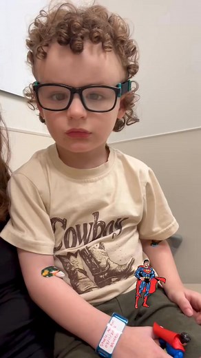 That sweet little face 🥺 Austin is my big strong tough Superman 💪. #AustinsArmy #PediatricBrainTumor #MedicalMama #curechildhoodcancer #braintumorawareness #chemowarrior #epilepsyawareness #ChildhoodCancerAwarenessMonth #pediatricbraintumorsawareness #visuallyimpaired #AustinStrong #cancerkids #BraveLikeAustin #toddleringlasses #thisischildhoodcancer #childhoodcancerawareness #superman #CowboyAustin | Austin’s Army