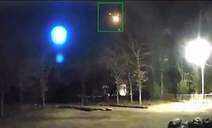 89K views · 2.2K reactions | Early this morning a large fireball meteor lights up sky with Sonic Boom Reports - Hectorville, Oklahoma☄️ Permission: Tana Nicole | Live Storm Chasers | Facebook