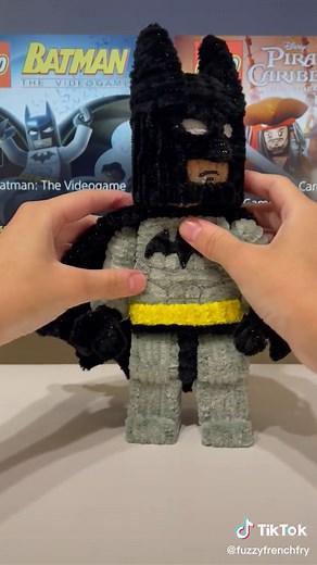 DIY Lego Batman Head Using Pipe Cleaners | Lego Batman Tutorial