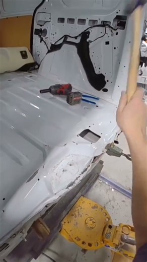 PULLING the damage out the back of this Ford! #autobody #collision #autorepair #automotive