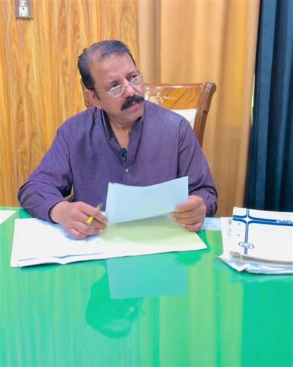 Namaz Ya Office: Asal Kamyabi Kis Mein Hai?