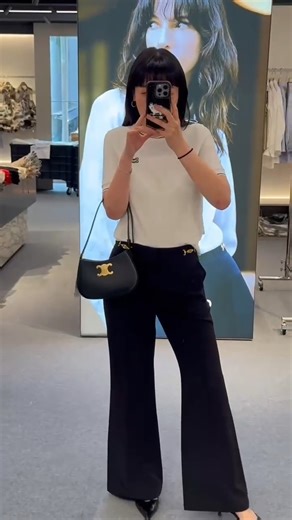 1.1K views | Quần vải đen xích vàng CC web: www.chestercharles.vn...