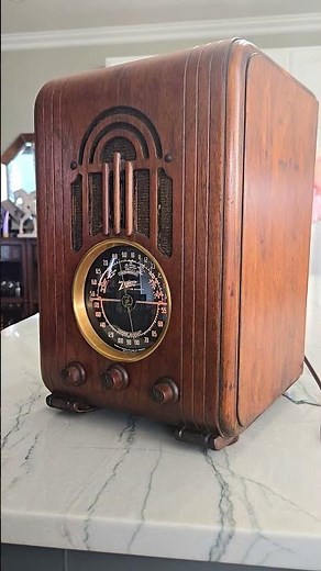 1938 Zenith model 5-S-228, beautiful famous black dial! For sale on ebay