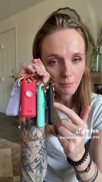 The Birdie Keychain Alarm is a powerful yet simple way for moms to protect themselves and their families wherever they go. Designed with personal safety in mind, this compact keychain features a loud siren and flashing strobe light that activates instantly to deter threats and draw attention in an emergency. Lightweight and stylish, it clips easily onto your keys, purse, or diaper bag so you always have peace of mind close at hand. Perfect for moms, teens, and kids, the Birdie Alarm is an easy, 