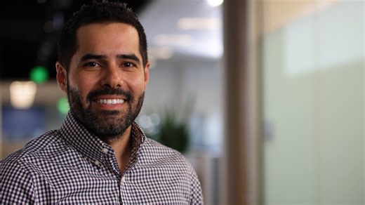 Meet Nabil Dawahre, Technical Project Manager Application Engineering, at our San Jose, California site. Learn how Nabil works as a bridge between our customer and the team. | ASML