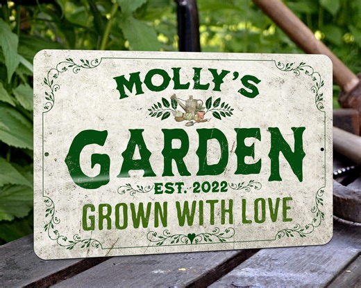 Customizable Rustic Garden Sign: Personalized Outdoor Decor, 9 Text Options, Mother's Day Gift - Etsy