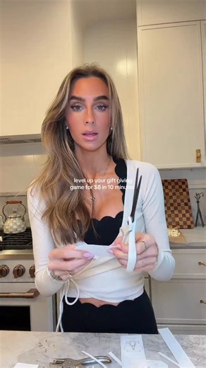 Maggie Awbrey on Instagram: "pop off at your holiday parties this weekend with these adorable custom gift tags 🤌🏼🎀 #diy #giftwrap #gifttags #diygifttags"