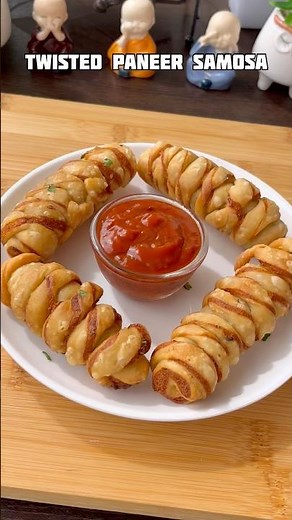 Twisted paneer samosa #shorts #recipe #snacks #samosa #potato #shortsfeed #trending #viral #cooking