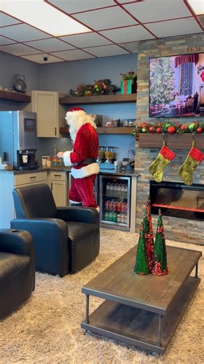 Turbo Tint South Denver on Instagram: "It’s the most tint-acular time of the year! From Dec. 18–24, enjoy 25% OFF any full automotive window tint package! Give your ride (or someone else’s!) the gift of comfort, style, and protection this holiday season. 🚗✨ 👉 Visit aurora.turbotint.com now and book your future appointment today and celebrate the season with Turbo Tint!"