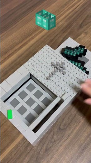 Crafting Minecraft Diamond Boots BUT Lego! 💎