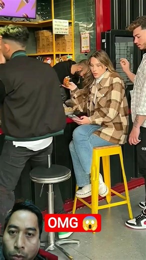 chair prank oh no😱😲 #funny #comedy #shortvideo