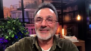 J’ai été interviewé il y a quelques temps par Thierry Beccaro pour son nouveau programme "MERCI" diffusé sur ABC TALK TV. Vous pouvez retrouver l’intégralité de l’interview sur la chaine youtube d'ABC Talk TV : https://youtu.be/At2__dViLLo #abctalktv #abctalk #merci #thierrybeccaro #fredericlopez #emissiontv #undimanchealacampagne #rendezvousenterreinconnue #bienêtre | Frédéric LOPEZ - Officiel