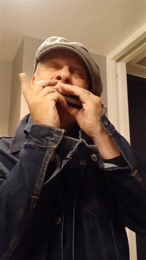 San Francisco TONIGHT FRI. FEB. 20th Mark Hummel 's 35th Anniversary Blues Harmonica Blowout, Magic Dick ( J.Geils Band ) Curtis Salgado, Anson Funderburg, Wes Starr, Steve Freund, Rodrigo Mantovani, Mark and me. Get your tix presidiotheatre.org Sat. CLARK CENTER, Tracy, Ca. Sun. Moe's Alley, Santa Cruz | RJ Mischo