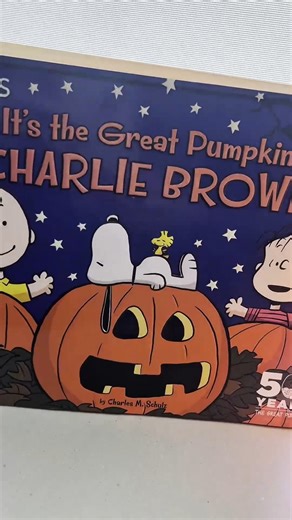 🎃✨ The speech-language pathologists and staff at UPMC Children’s South brought the Halloween spirit to life — Peanuts style! From Charlie Brown to Snoopy, their costumes were full of heart and nostalgia. | UPMC Children's Hospital of Pittsburgh