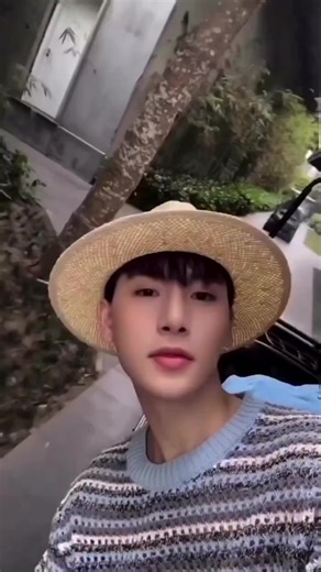 Watch Your Head! Unique Moments in 'Her Last Sight'