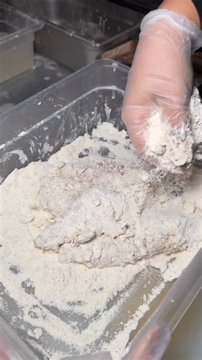 2.3K views · 8 comments | A classic chicken sandwich - the cluck clucks way 李 7 locations across Canada 1 Location in USA #friedchicken #chickensandwich #torontofood #friedchickenlover #halalfood #torontoeats #foodreels #hotchicken #chickenandwaffles #waffles #viralfood #nashvillehotchicken #cluckclucks | Cluck Clucks | Facebook