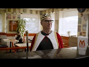 The king of Chicago pops in to quench his thirst