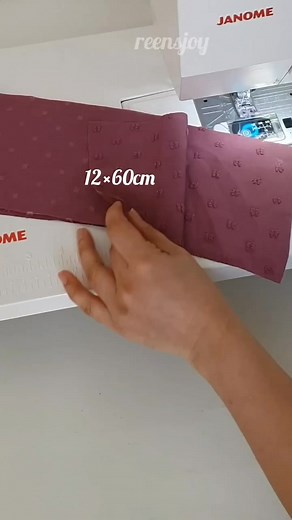 28K views · 542 reactions | Quick scrunchie sewing tutorial #exploremore #facebookreelsviral #hairaccessories #scrunchies #scrunchiestyle #instadaily #imadethis #instagood #instagramreels #FacebookPage | Reensjoy | Facebook