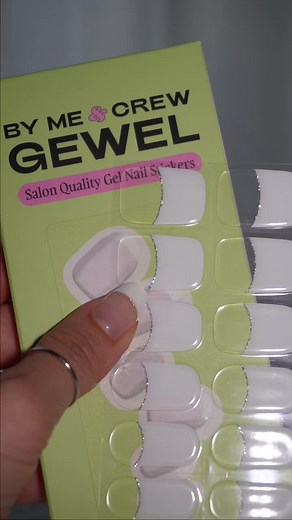 Classic French Tip GEWEL Gel Nail Sticker Tutorial