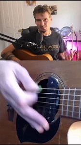 Guitar Strumming Patterns Made EASY! Are your guitar strings ringing out longer than you'd like? Especially when you're trying to lock in a tight, funky rhythm? In this quick lesson, you'll learn a game-changing right-hand strumming technique using palm muting. Many players think the secret to cutting off those lingering notes is in the fretting hand — but the real magic is all in the strumming hand. 👋 FREE ONLINE 7-DAY BEGINNERS GUITAR CHALLENGE: https://jayhoad.org/7-day-guitar-challenge AND.