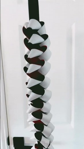 Double Stacked Crazy Heart Loop Chain for Homecoming Mum