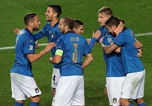 50K views · 78 shares |  Highlights: Italia vs Paesi Bassi 1-1  A #Bergamo non basta la rete del vantaggio ad opera di Lorenzo #Pellegrini, #Azzurri raggiunti dal gol di Van de Beek e sorpassati al primo posto dalla Polonia. #Nazionale #ItaNed #VivoAzzurro | Nazionale Italiana di Calcio | Facebook