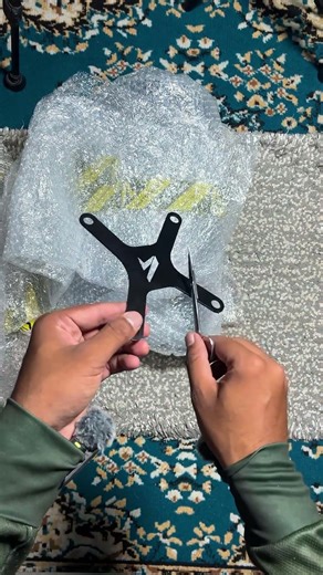 Himalayan 450 Gets the Autologue Design’s Alterra Windshield| Unboxing ASMR #caffeinatedrider