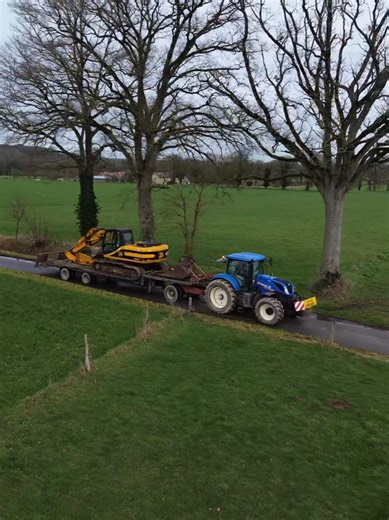 Transport de la pelle JCB !😀 #pelleteuse #transport